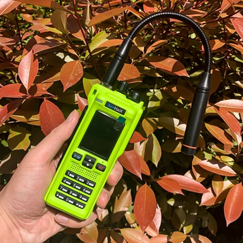 SenHaix GT-12 Multi-band Handheld Walkie-talkie Outdoor Handheld APP ...